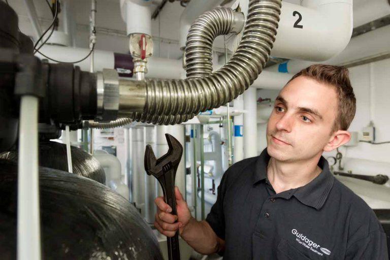 Get a service agreement for your water treatment plant - Guldager A/S